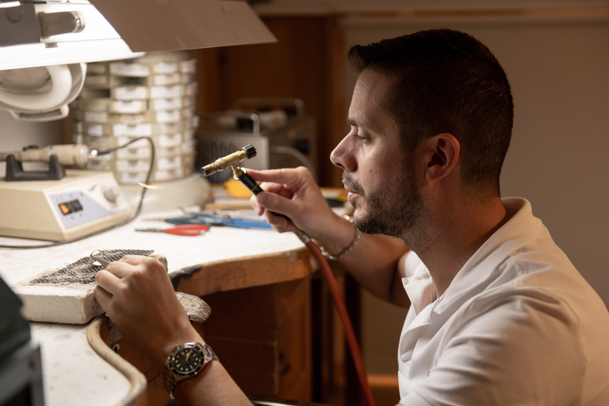 NOSOTROS – Joyeria Castillo